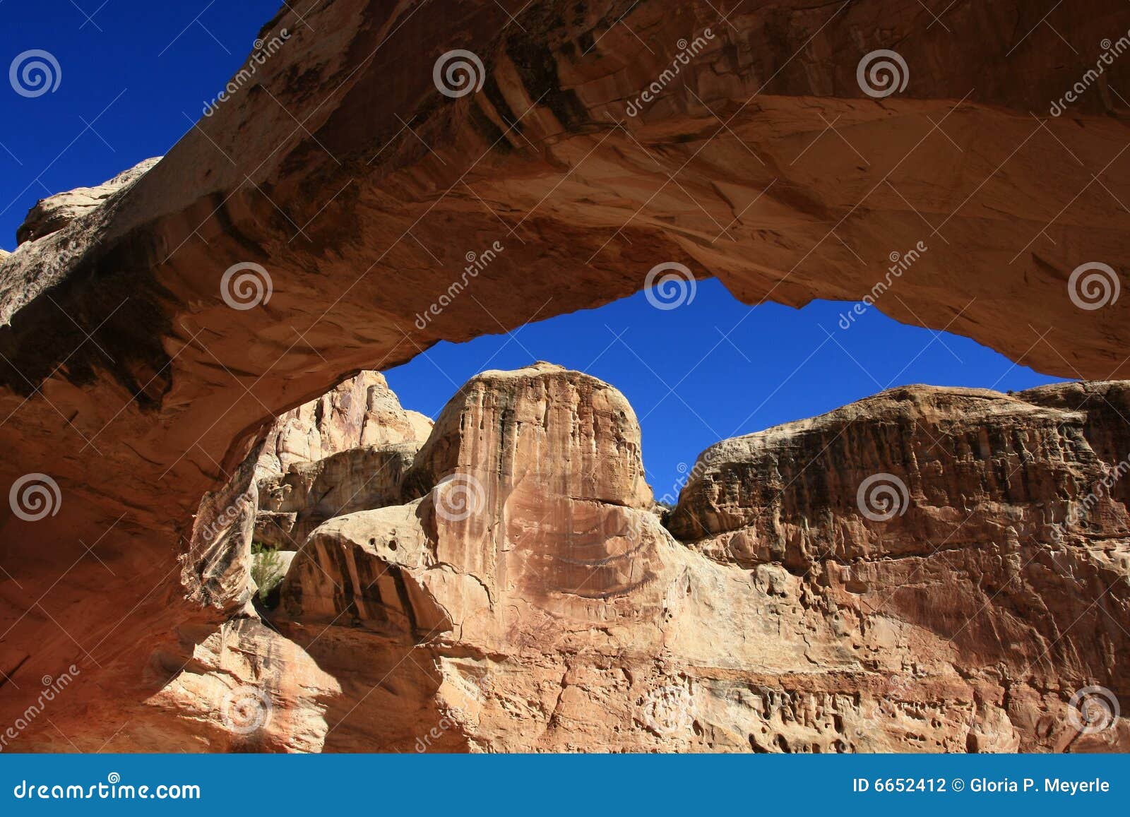 Red Rock Arch stock photo. Image of wind, sandstone, mineral - 6652412