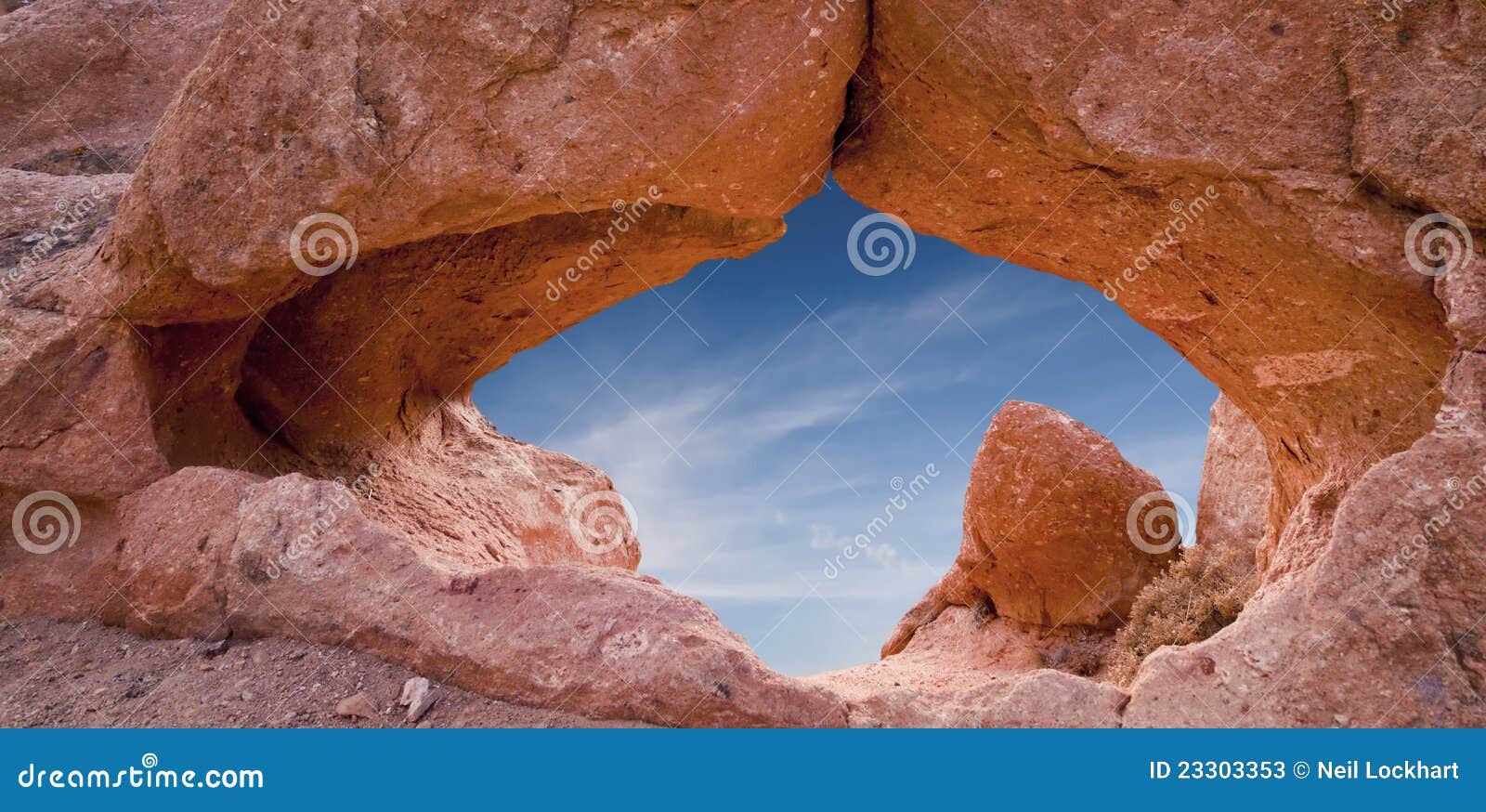 Red Rock Window Arch stock image. Image of incandescent - 23303353