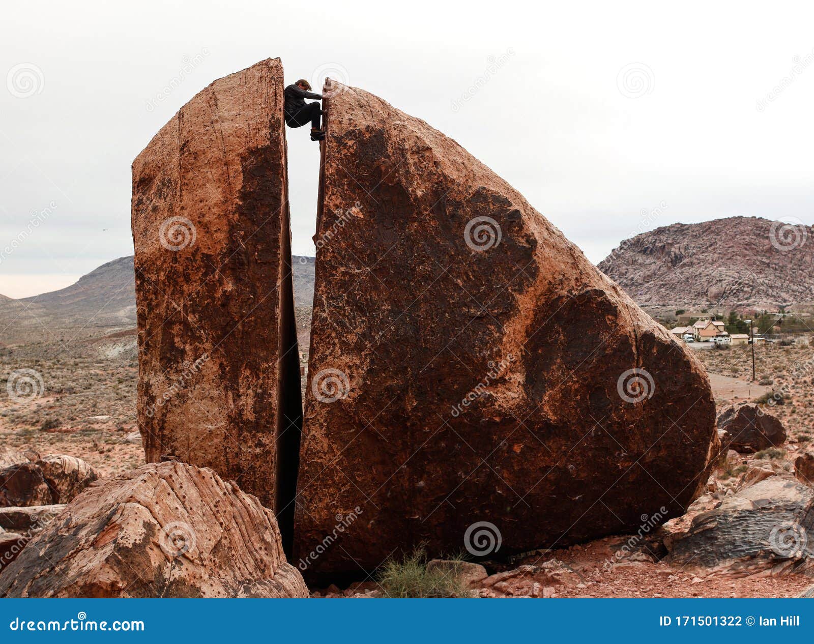 Red Rocks Boulder editorial photography. Image of hill - 171501322