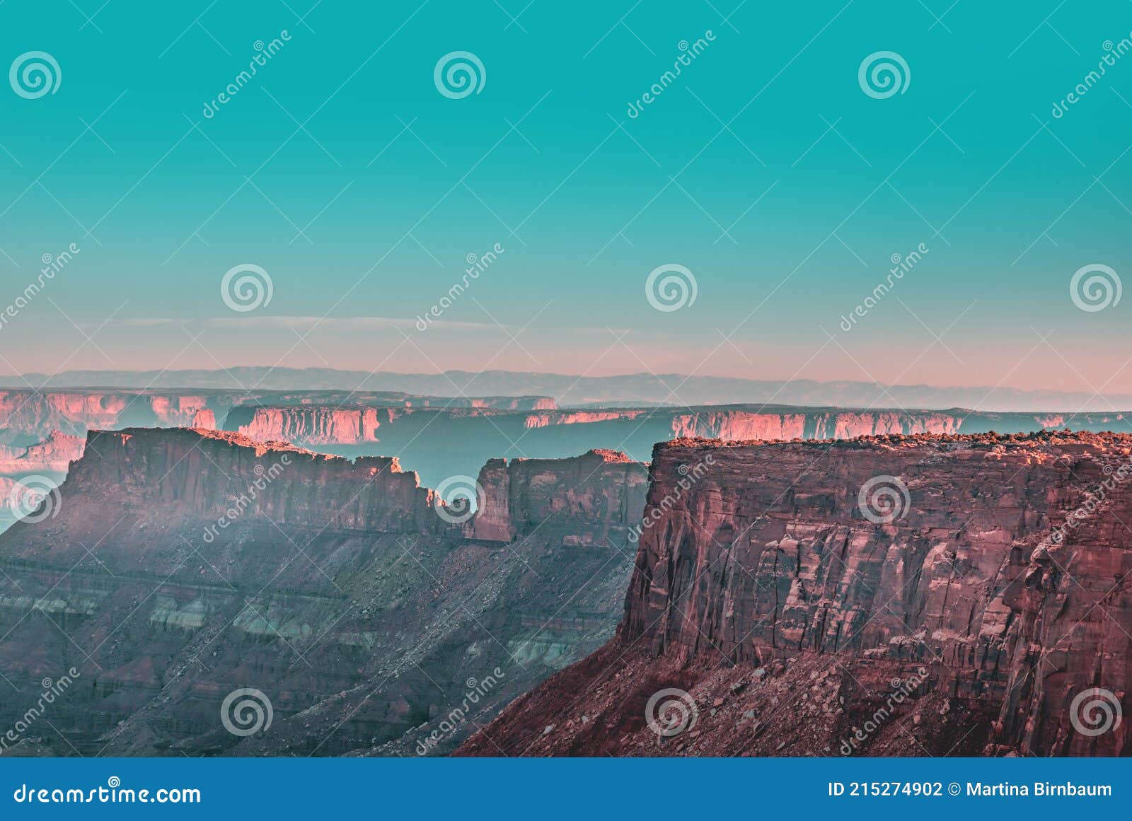 Red Rocks in the Canyonlands National Park, Utah Stock Photo - Image of ...
