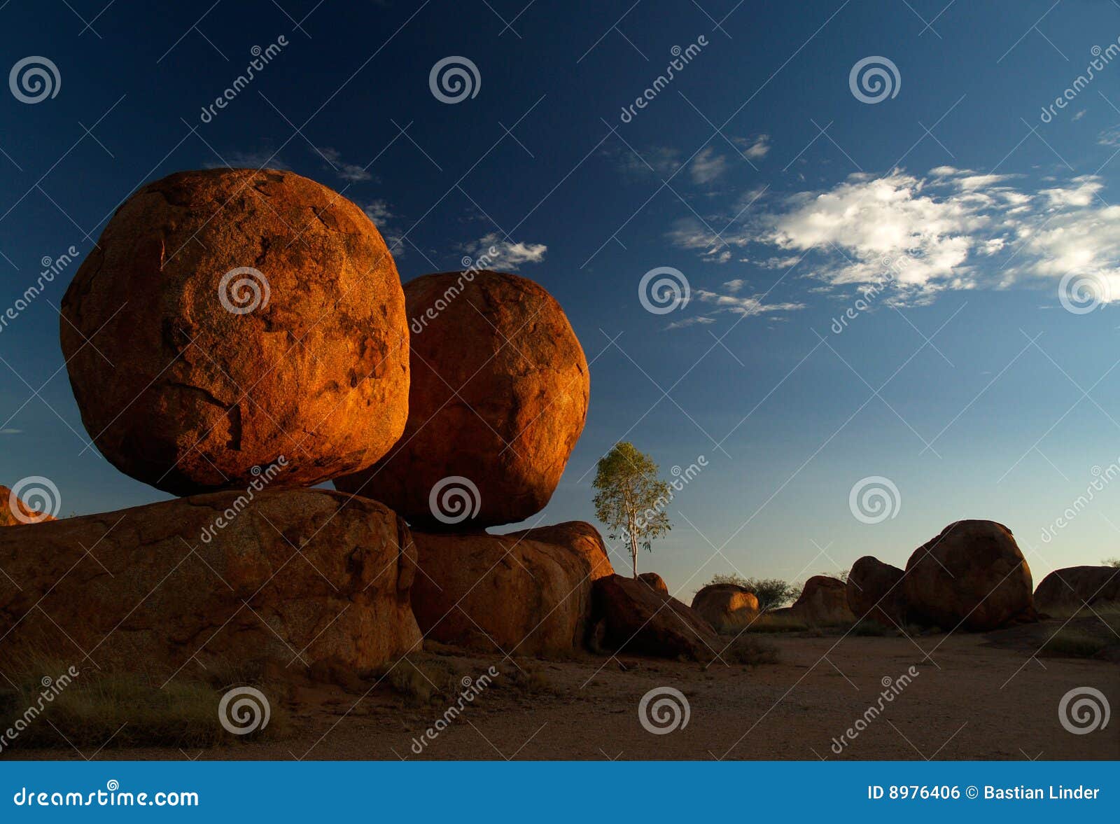 Red Rocks of Devils Marbles Stock Photo - Image of round, landscape ...