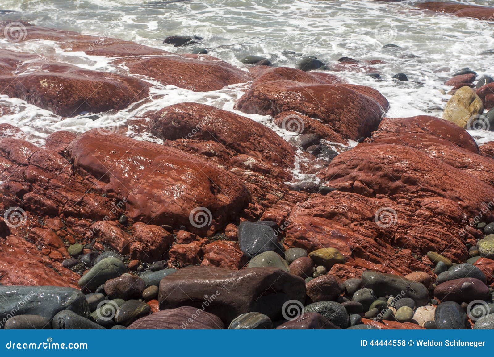 Red Rocks on St. Bride S Beach Stock Photo - Image of ocean, erosion ...