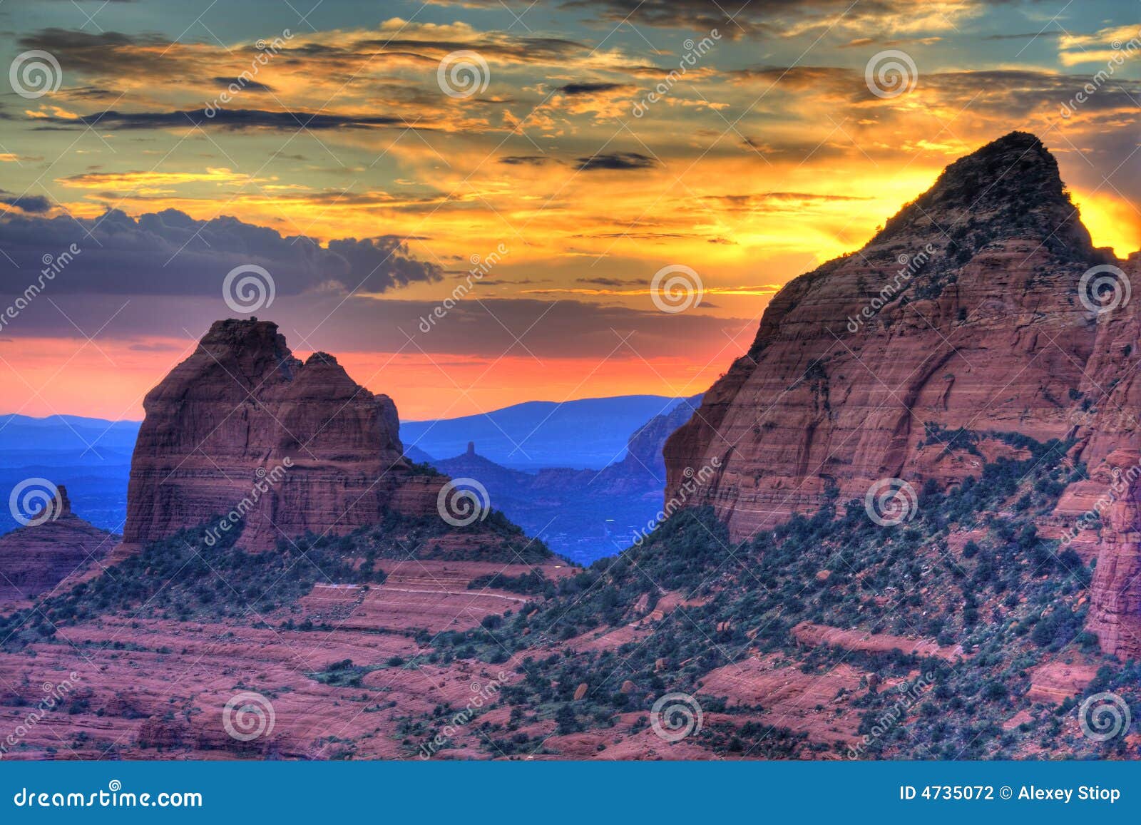 Red Rocks sunset stock photo. Image of arizona, mountains - 4735072
