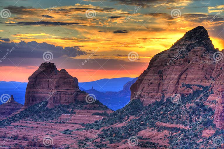 Red Rocks sunset stock photo. Image of arizona, mountains - 4735072
