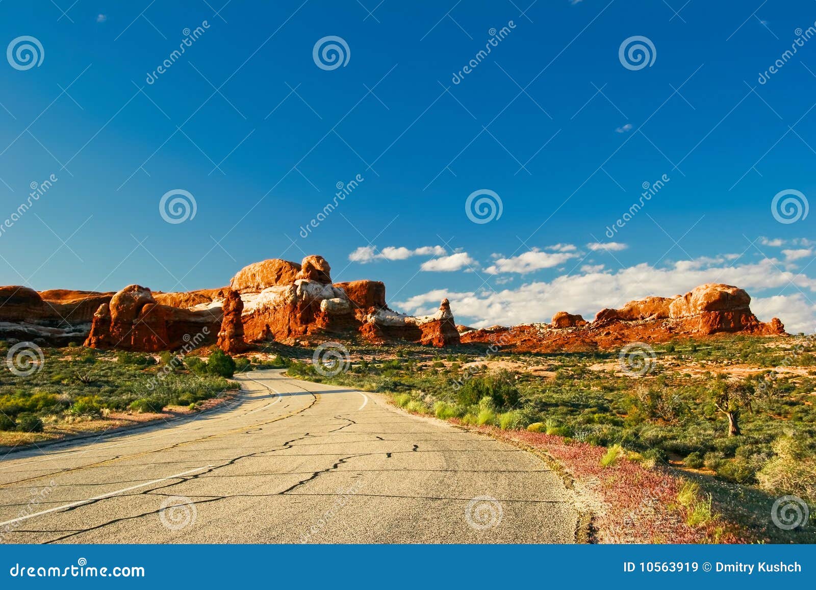 Red rocks of Utah stock image. Image of light, beauty - 10563919
