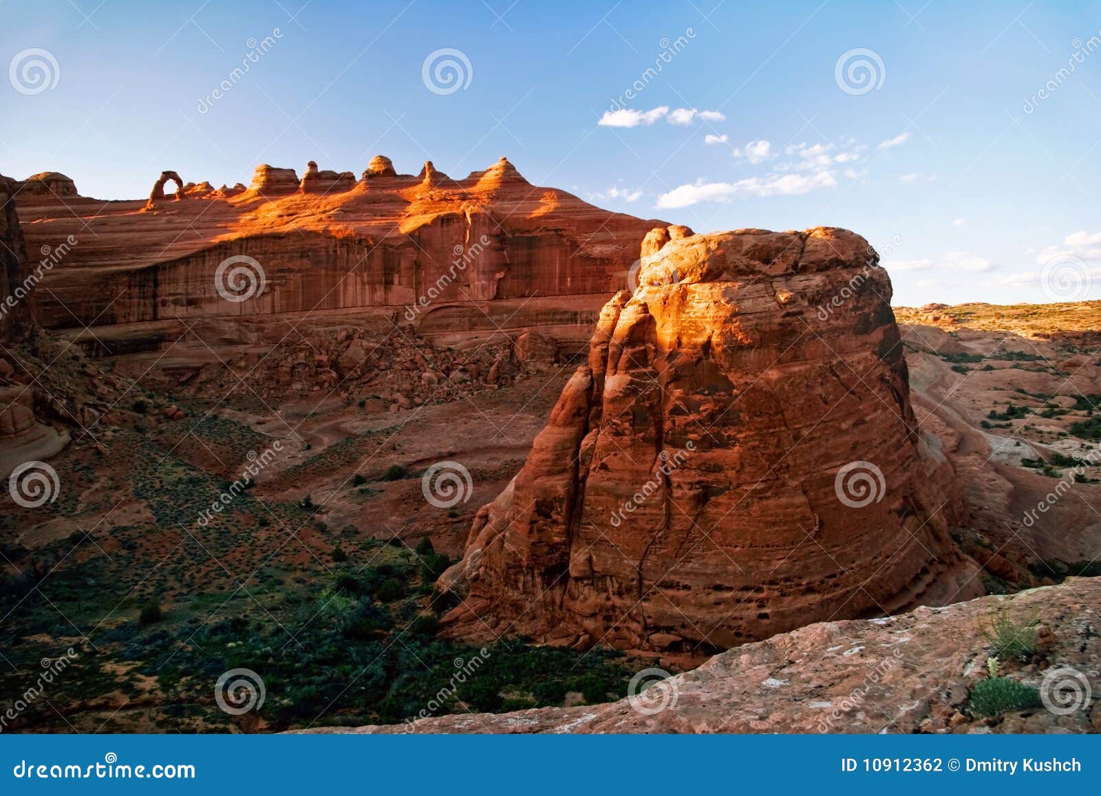 Red rocks of Utah stock photo. Image of canyon, mountains - 10912362