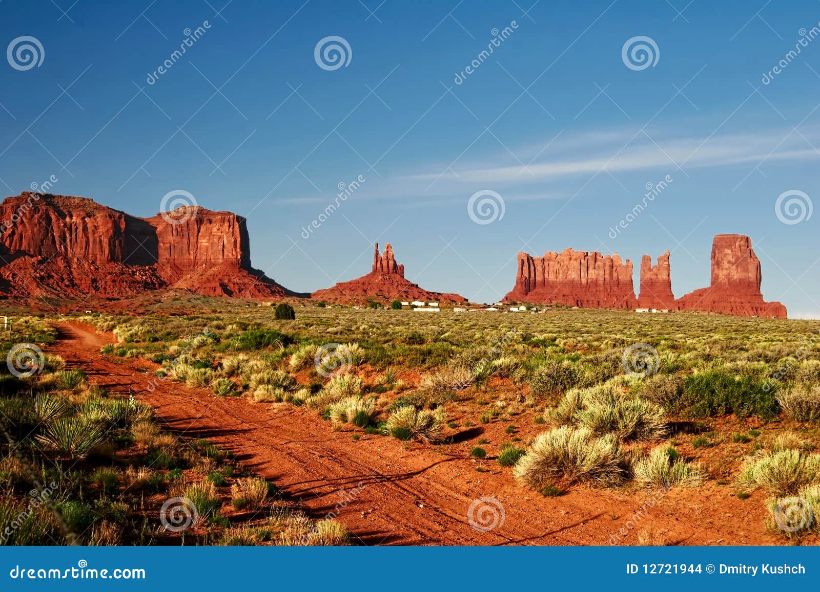 Red rocks of Utah stock photo. Image of green, beauty - 12721944