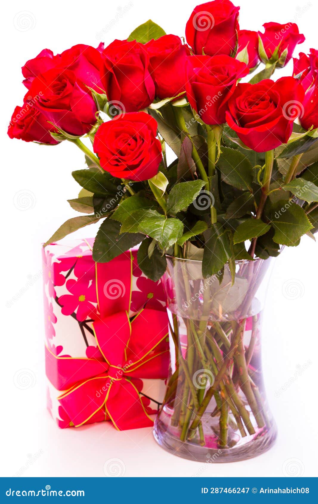 Red roses stock image. Image of candies, bloom, holiday - 287466247