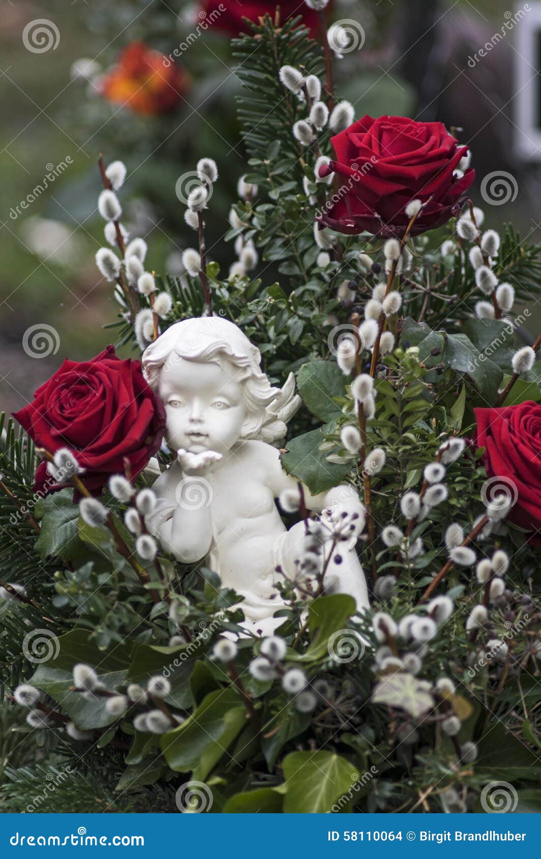Red Roses and Porcelain Angel Stock Photo - Image of burial, rose: 58110064
