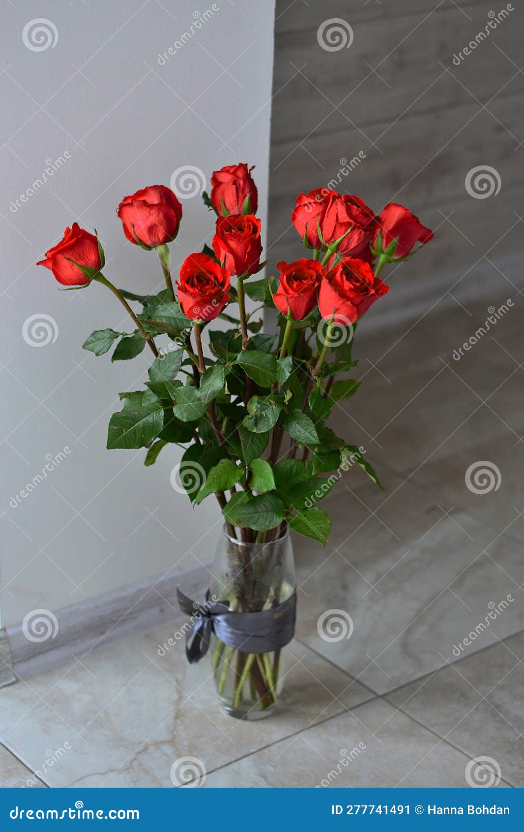 Red Roses are in a Vase on the Floor Stock Image - Image of flora ...