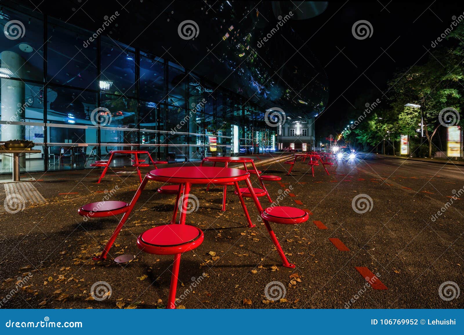 Red Round Tables at Kunsthaus Graz Art Museum in Graz Editorial ...