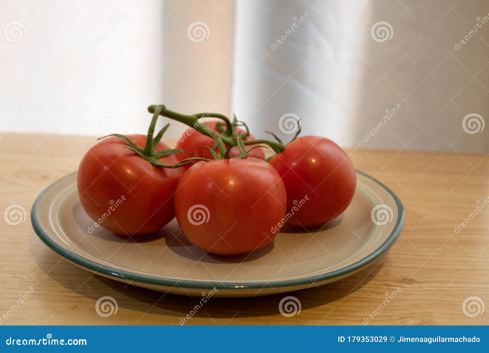Red Round Tomatoes in a Wooden Board Stock Image - Image of nutrition ...