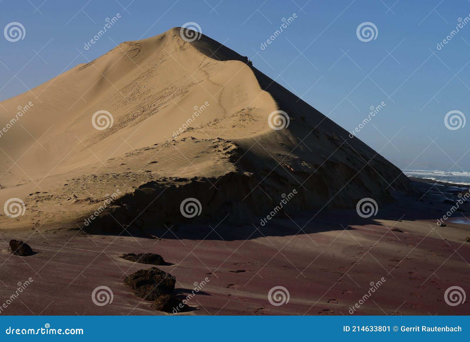 Red Sand is Rich in Iron-oxide Stock Image - Image of clay, arid: 214633801