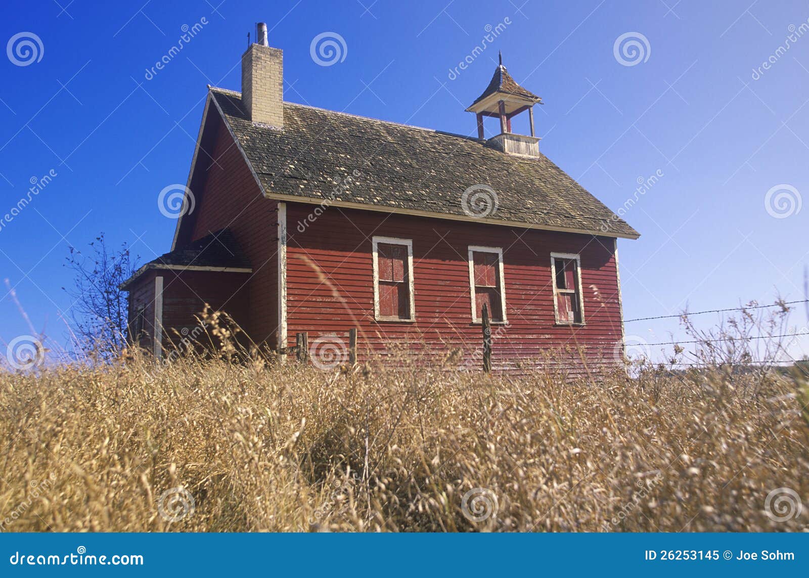 Red schoolhouse stock image. Image of america, field - 26253145
