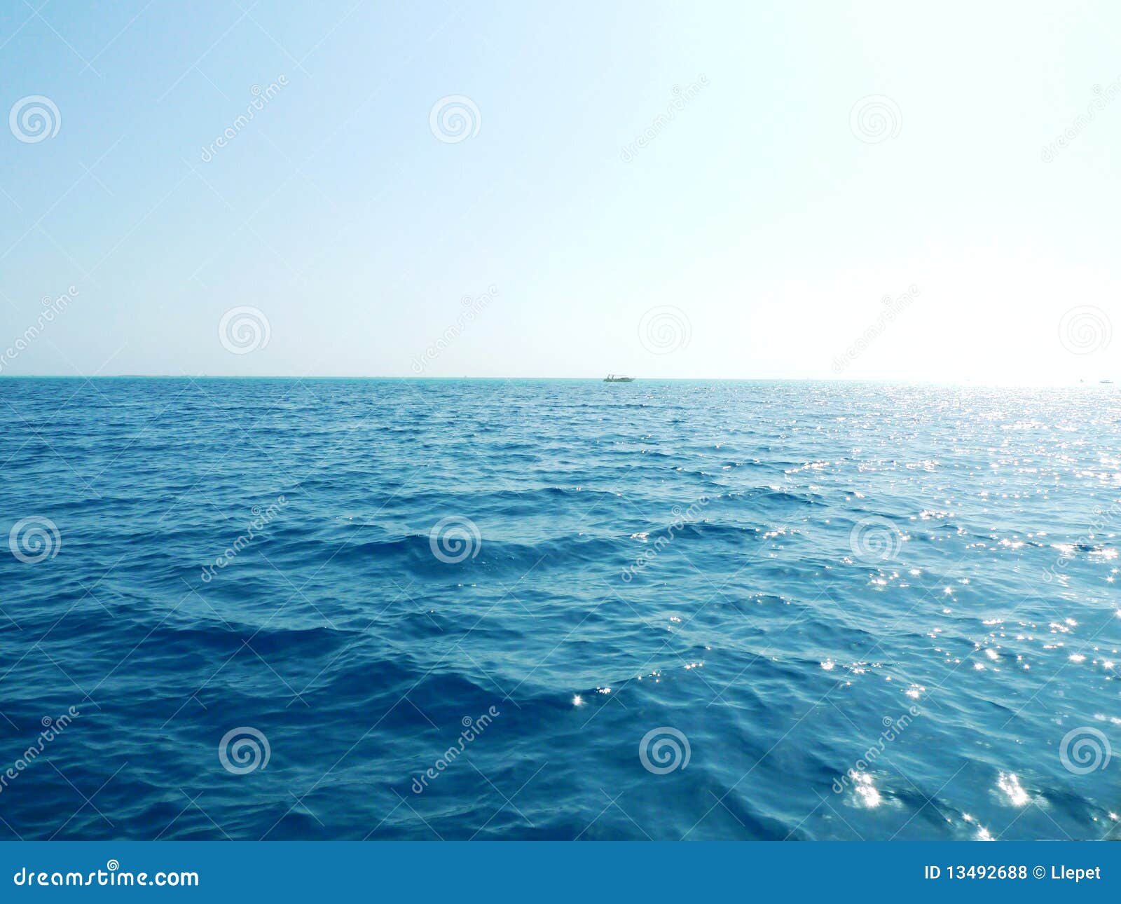 Red sea stock photo. Image of summer, seascape, horizon - 13492688