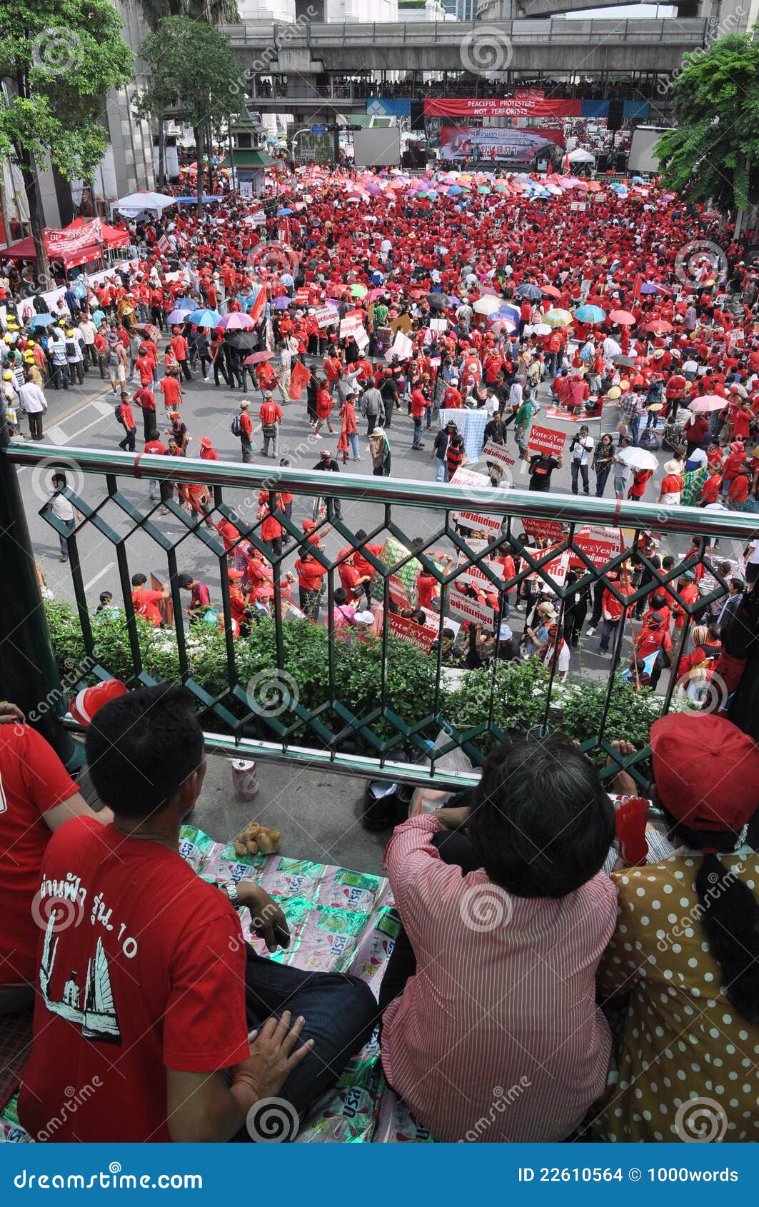 Red-Shirt Protest in Bangkok Editorial Stock Image - Image of demo ...
