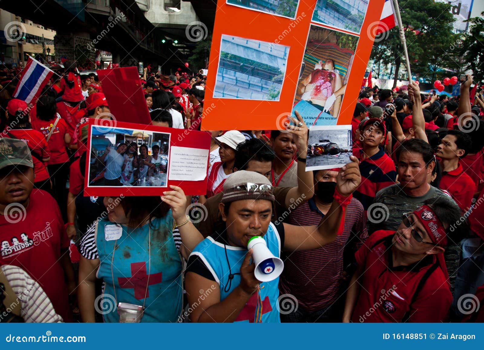 Red Shirts Protest in Bangkok Editorial Photo - Image of politics ...