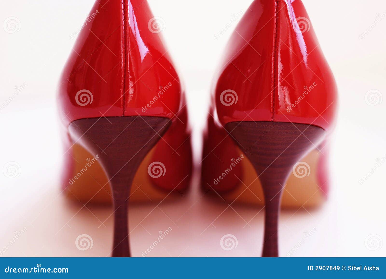 Red Shoes stock image. Image of foot, cocktail, elegant - 2907849