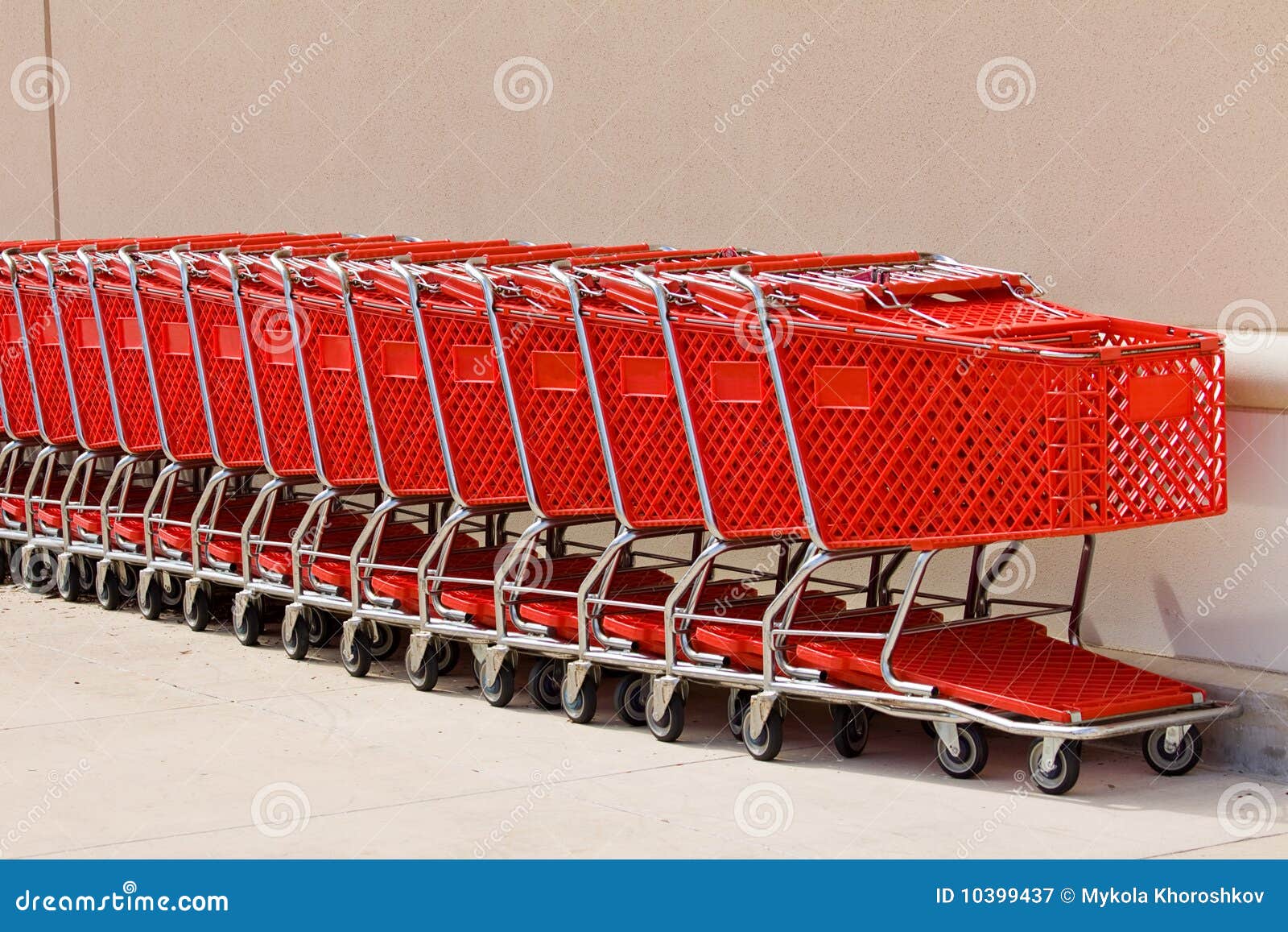 Red shopping cart stock image. Image of sale, commerce - 10399437