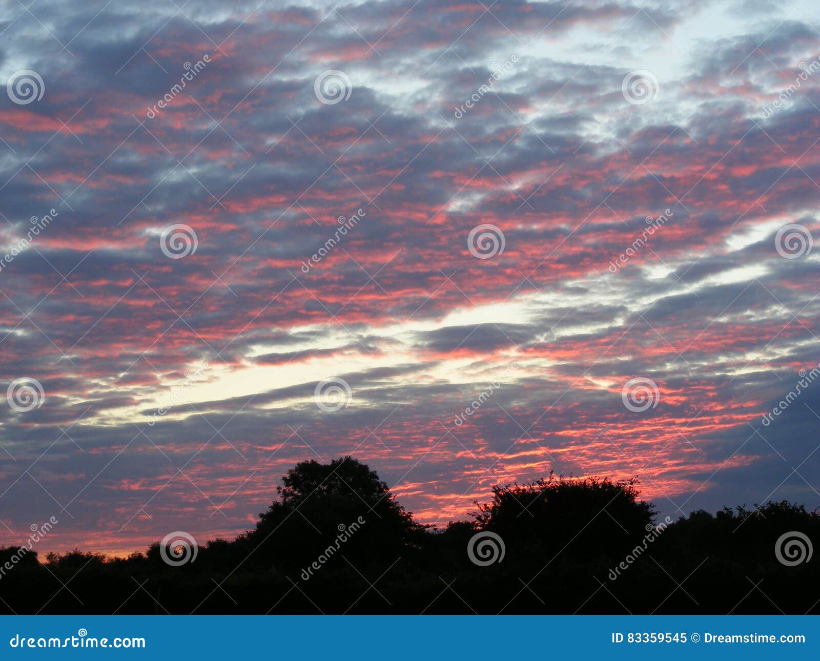 Red sky at dawn stock image. Image of outdoors, dawn - 83359545