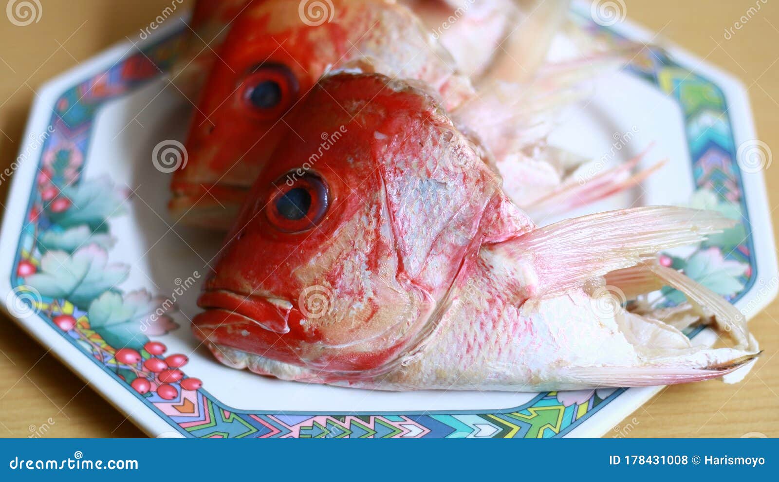 Red Snapper head stock photo. Image of pink, food, northern - 178431008