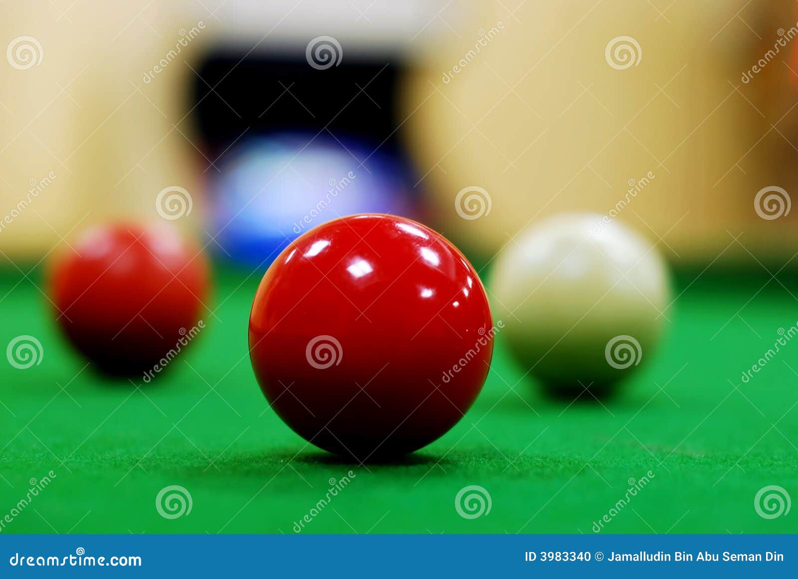 Red snooker ball stock photo. Image of match, felt, blue - 3983340