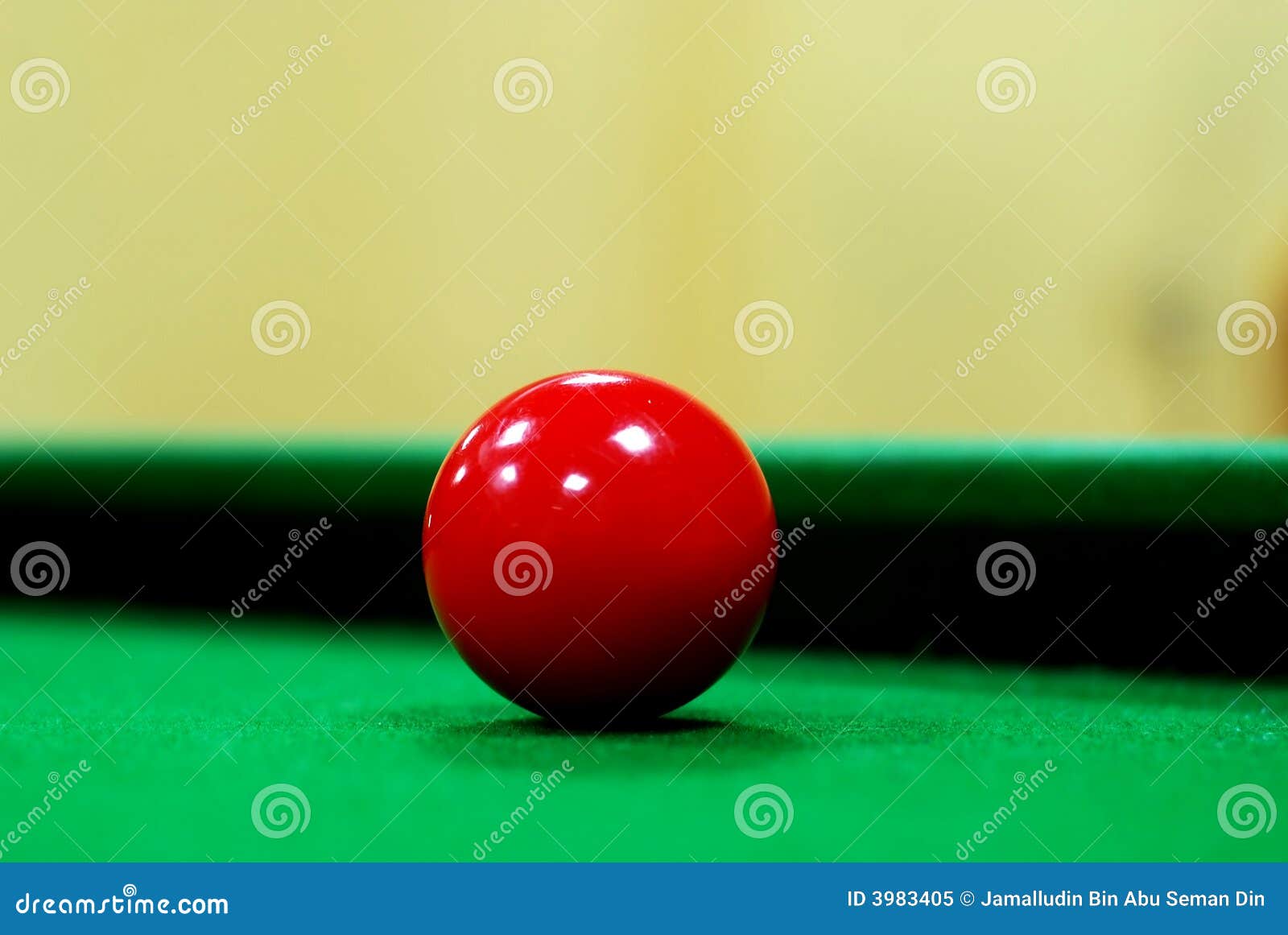 Red snooker ball stock image. Image of brown, game, match - 3983405