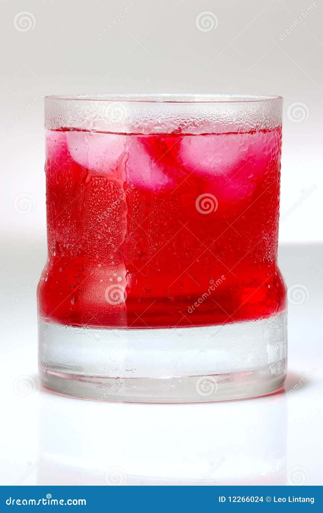 Red Soda Drinks stock photo. Image of drinks, frost, beverage - 12266024