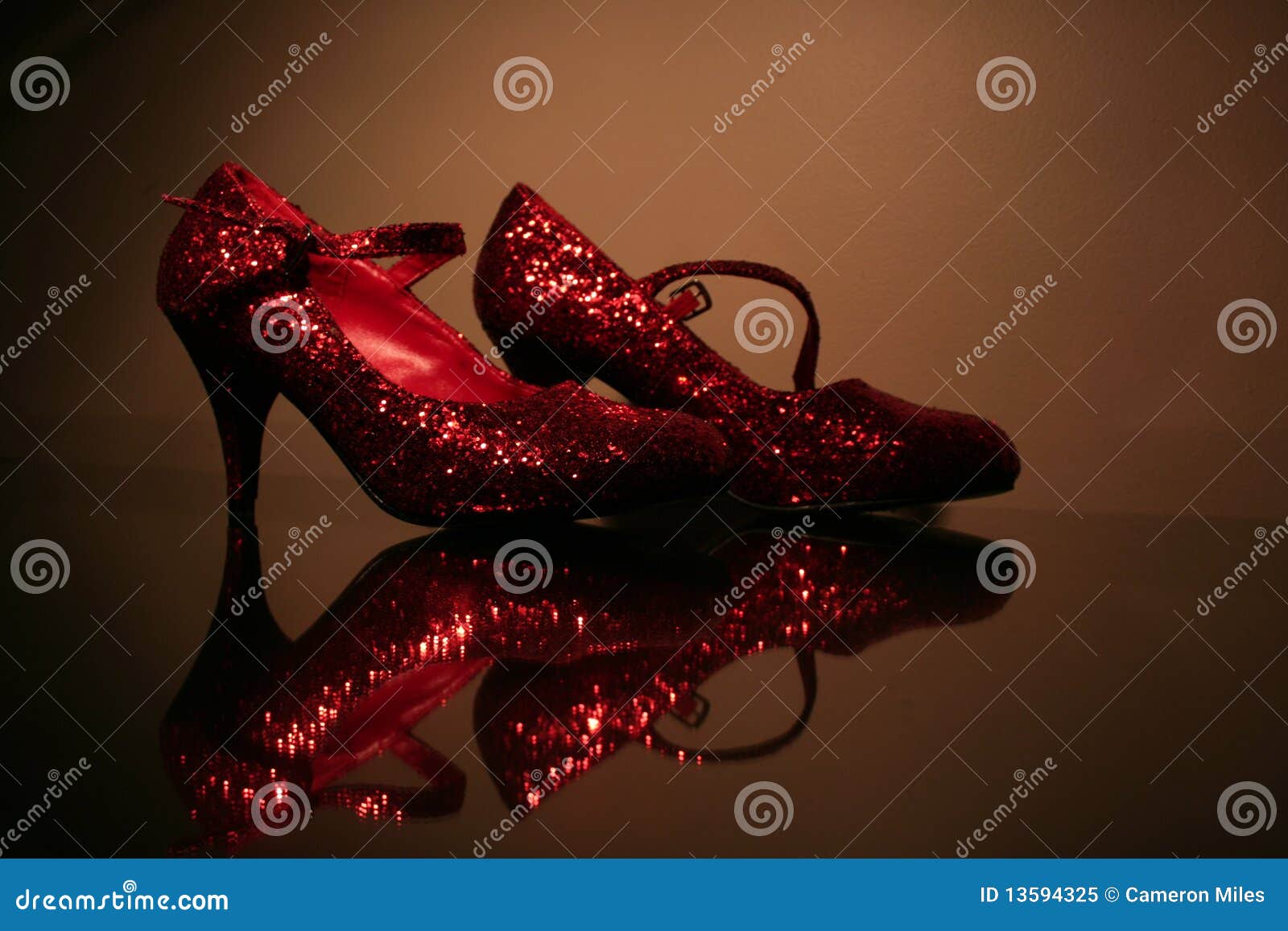 Red Sparkly Shoes stock image. Image of sparkly, shoes - 13594325