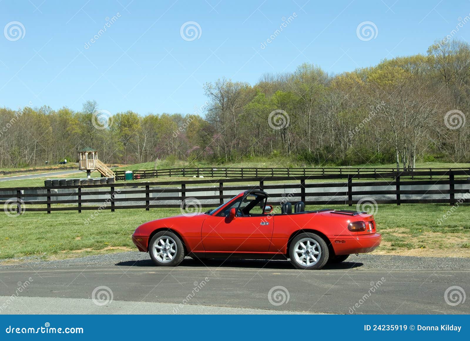 17,297 Red Car Track Photos - Free & Royalty-Free Stock Photos from ...