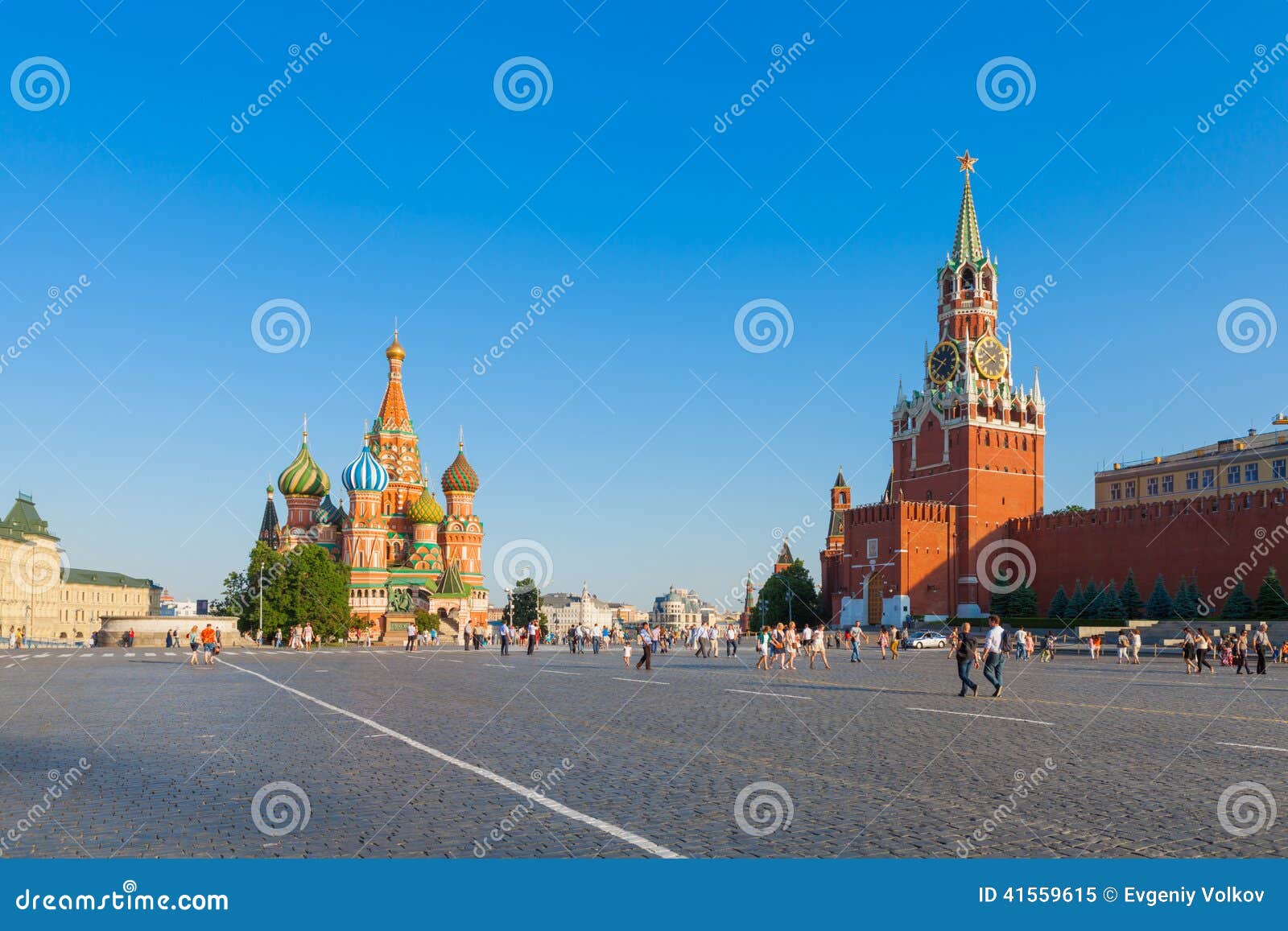 The Red square in Moscow editorial image. Image of architecture - 41559615