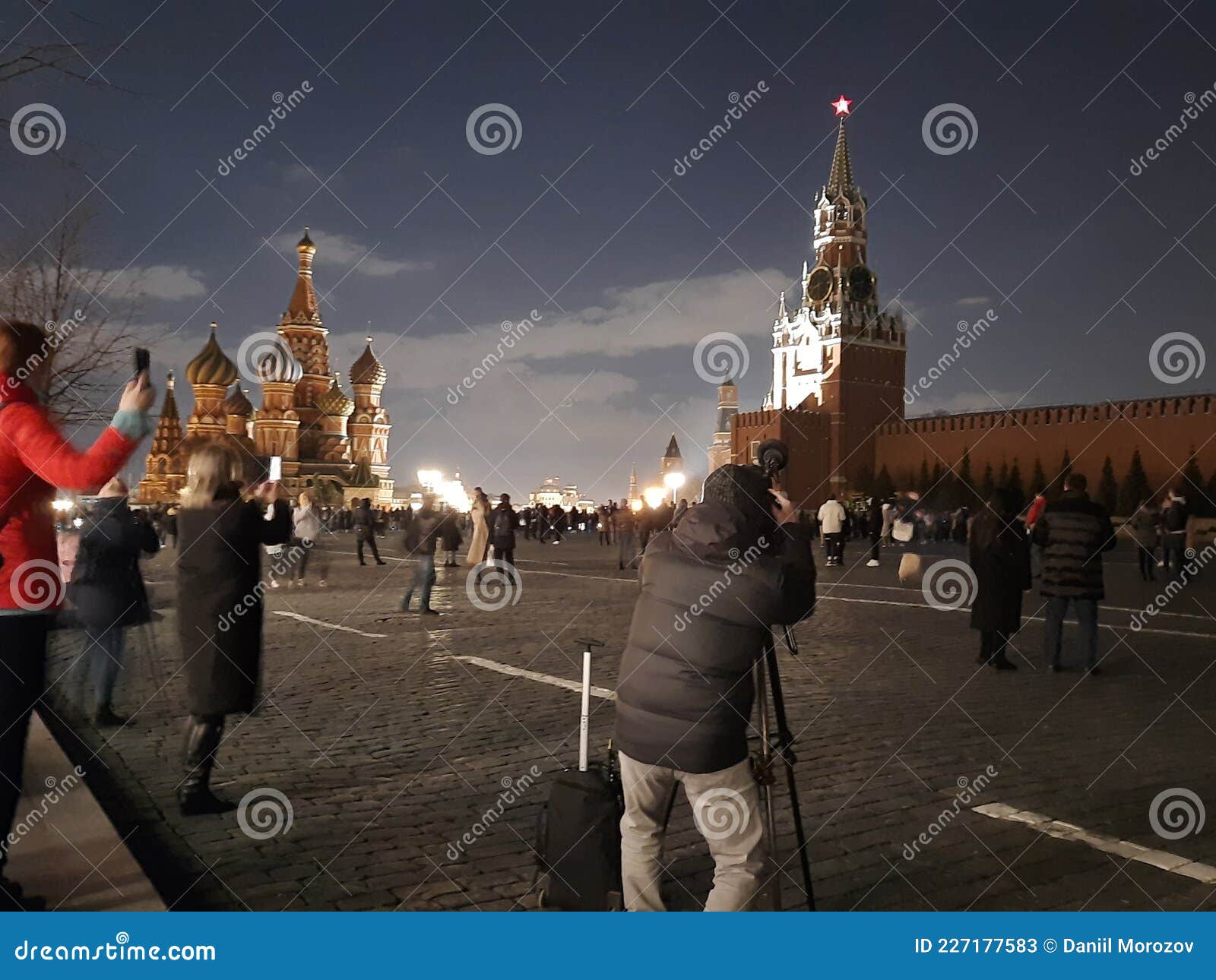 Red square at night editorial stock photo. Image of street - 227177583