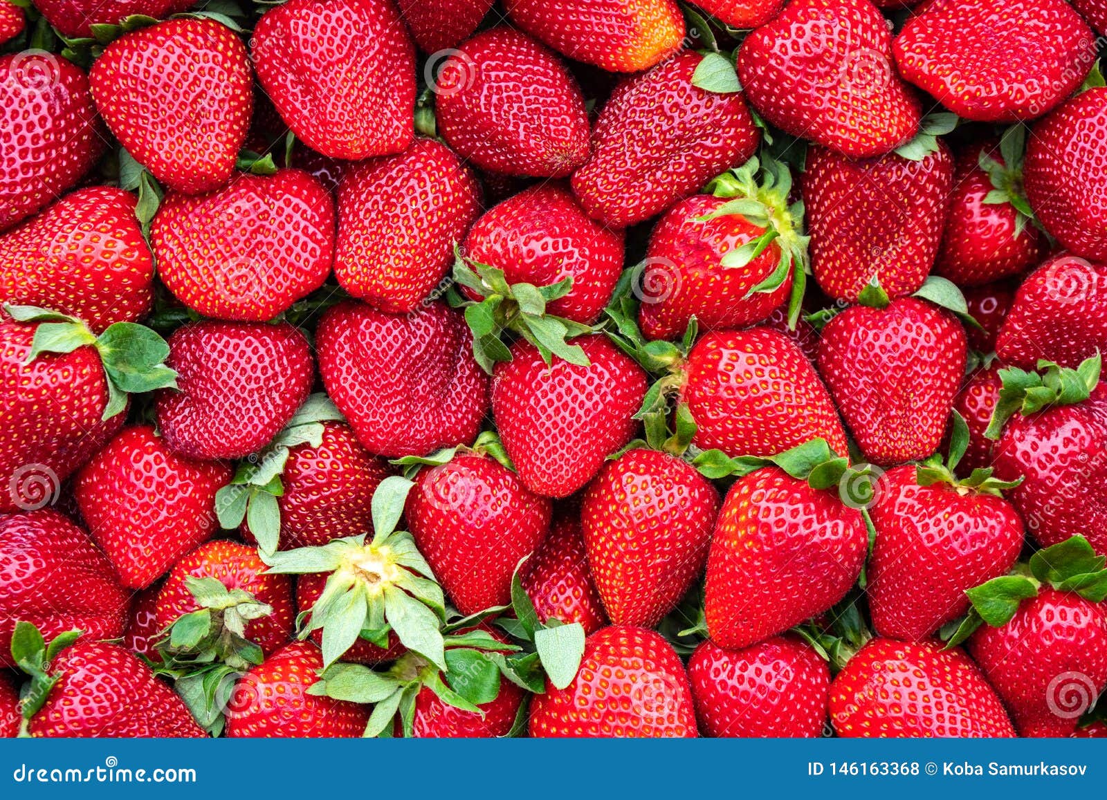 Red Strawberries Pattern in Market, Fresh Strawberries Texture, Fruit ...