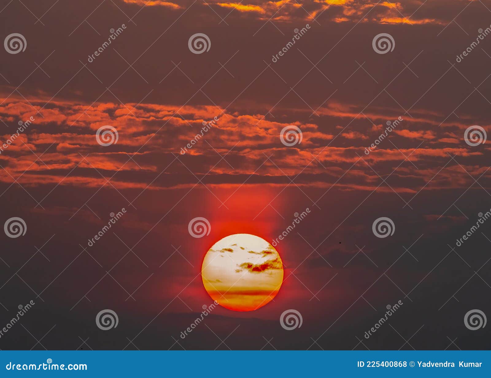 Red Sun Set in the sky stock photo. Image of beautiful - 225400868