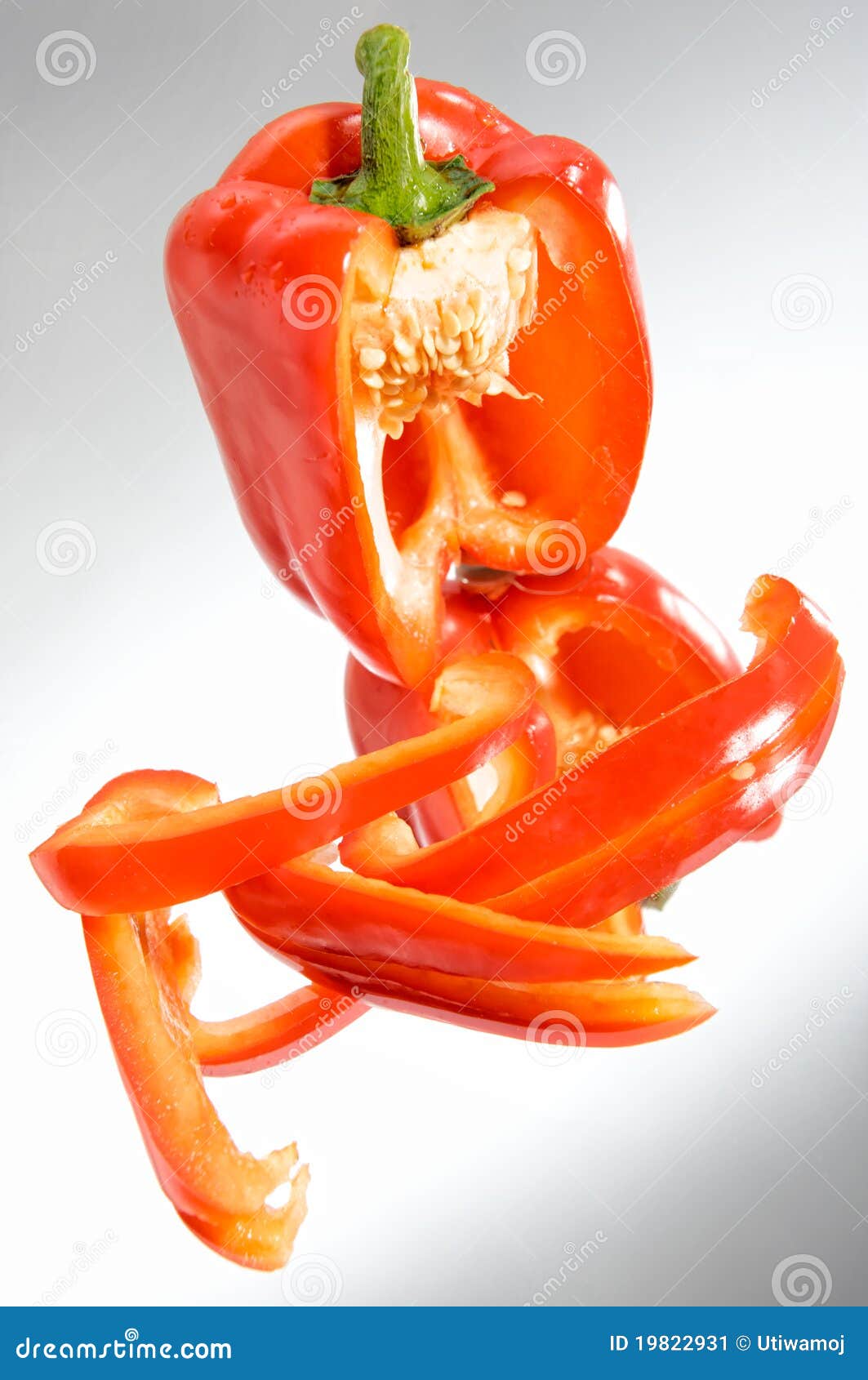 Red sweet pepper sliced stock image. Image of foods, greens - 19822931