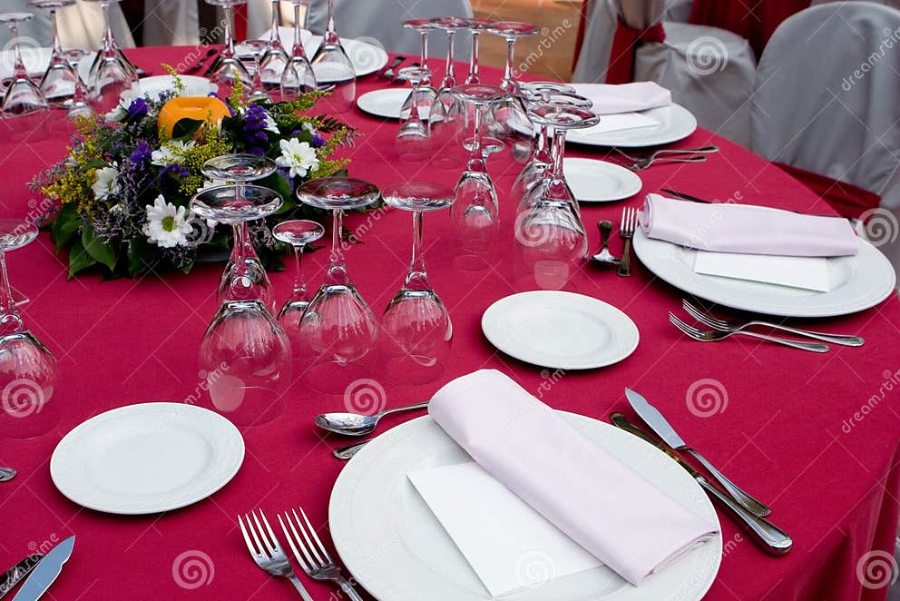 Red Table Setting stock photo. Image of celebration, gathering - 9873020