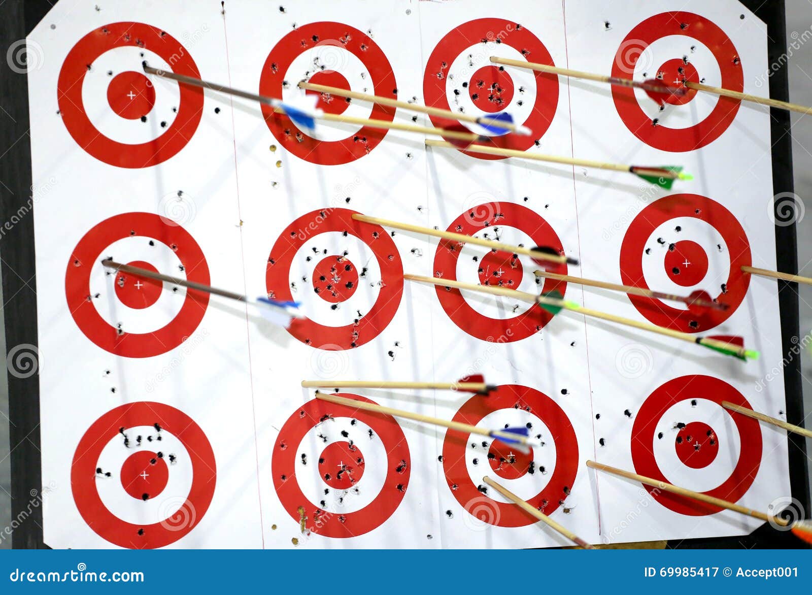 198 Arrows Archery Targets Stock Photos - Free & Royalty-Free Stock ...