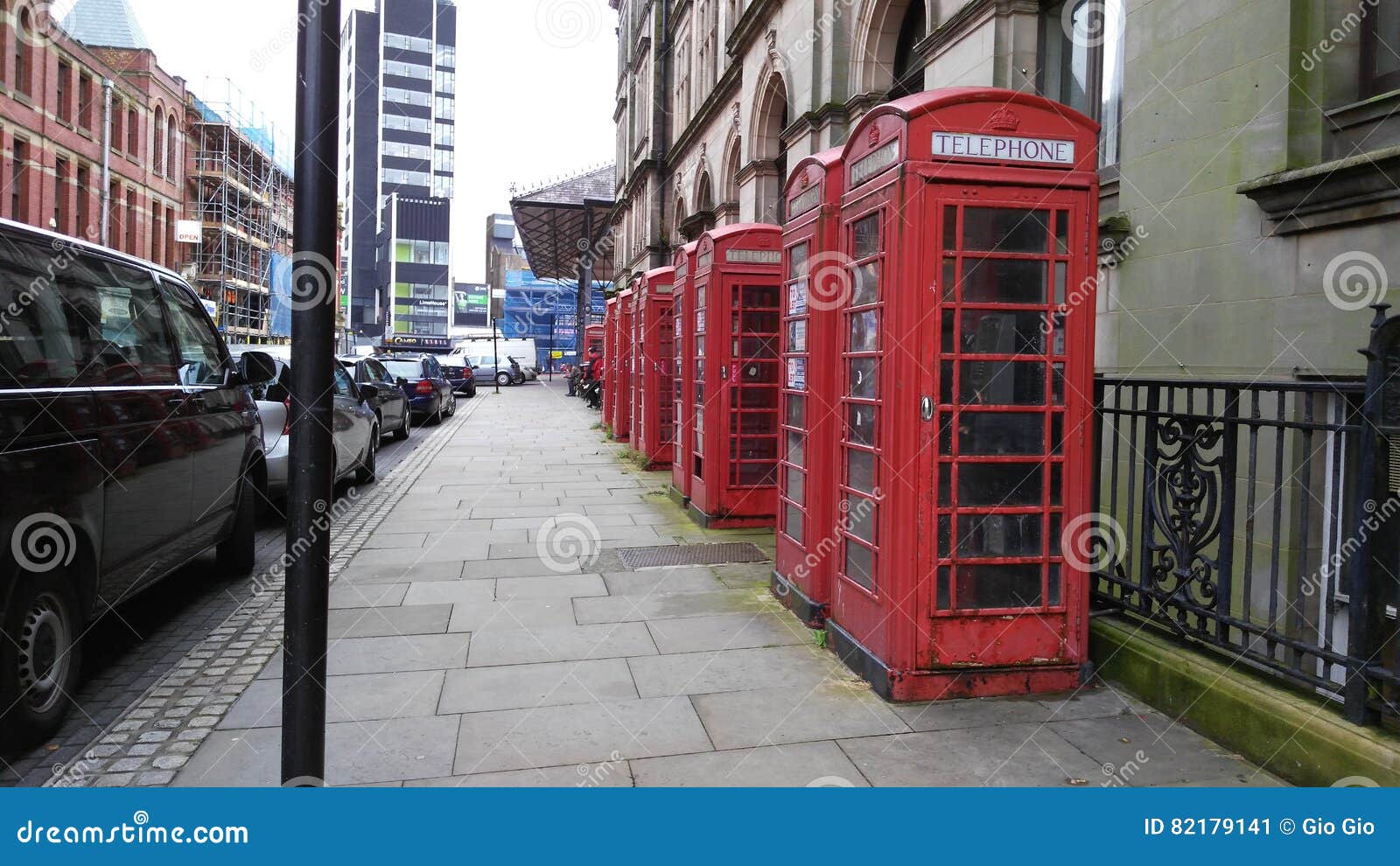 Red Telephone Boxes in a Row Editorial Photo - Image of england ...