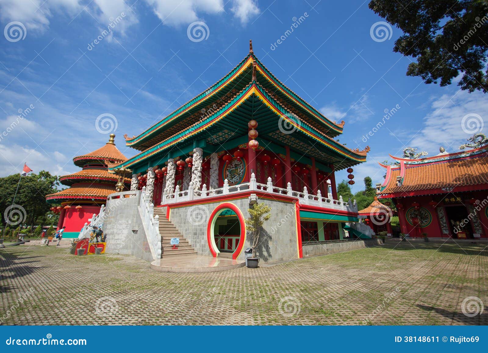 Red Temple stock image. Image of bangkok, urban, thailand - 38148611