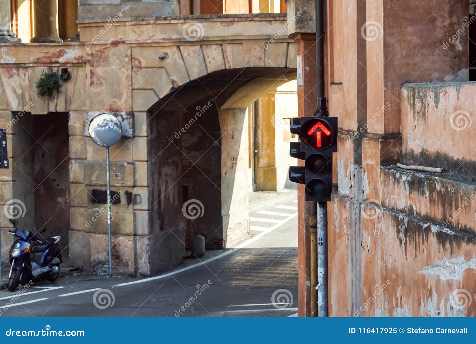 Red Traffic Light in the City Street Stock Image - Image of traffic ...