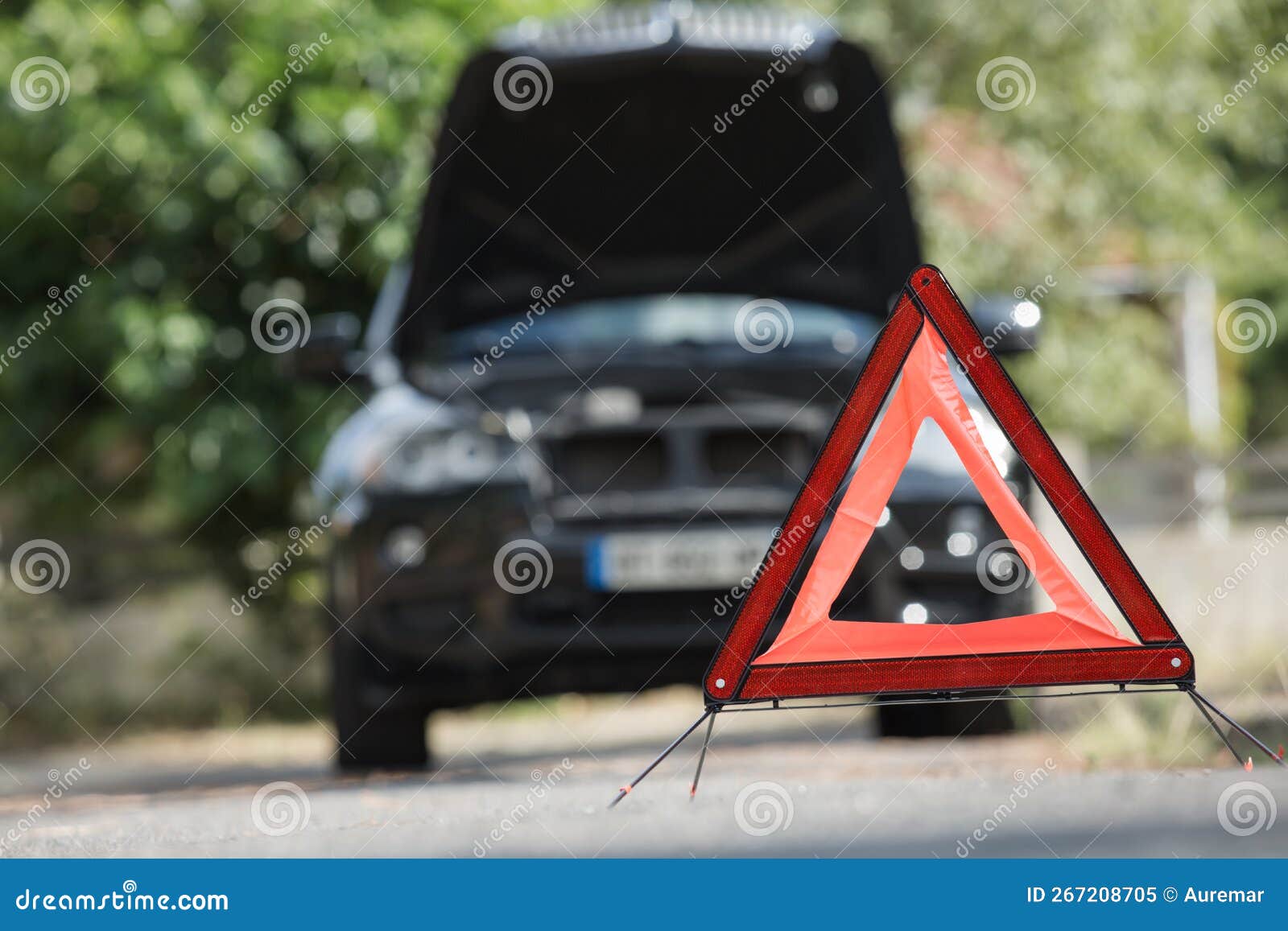 Red triangle car on road stock image. Image of failure - 267208705