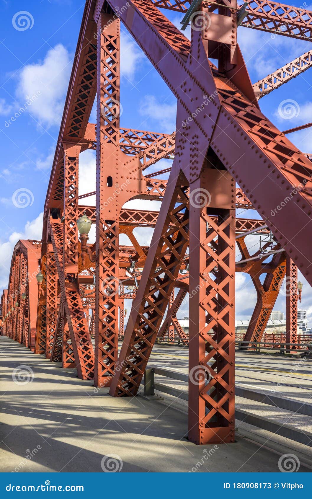 Red Trusses Constructing a Broadway Drawbridge Over the Willamette ...