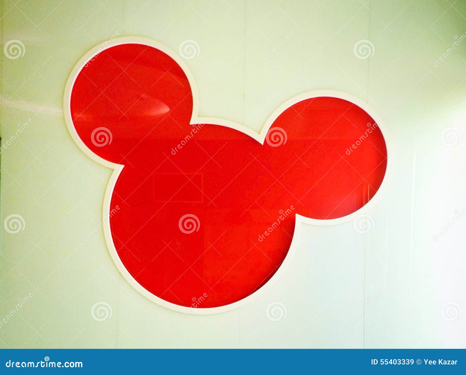 3 Red union Circle wall stock image. Image of mickymouse - 55403339