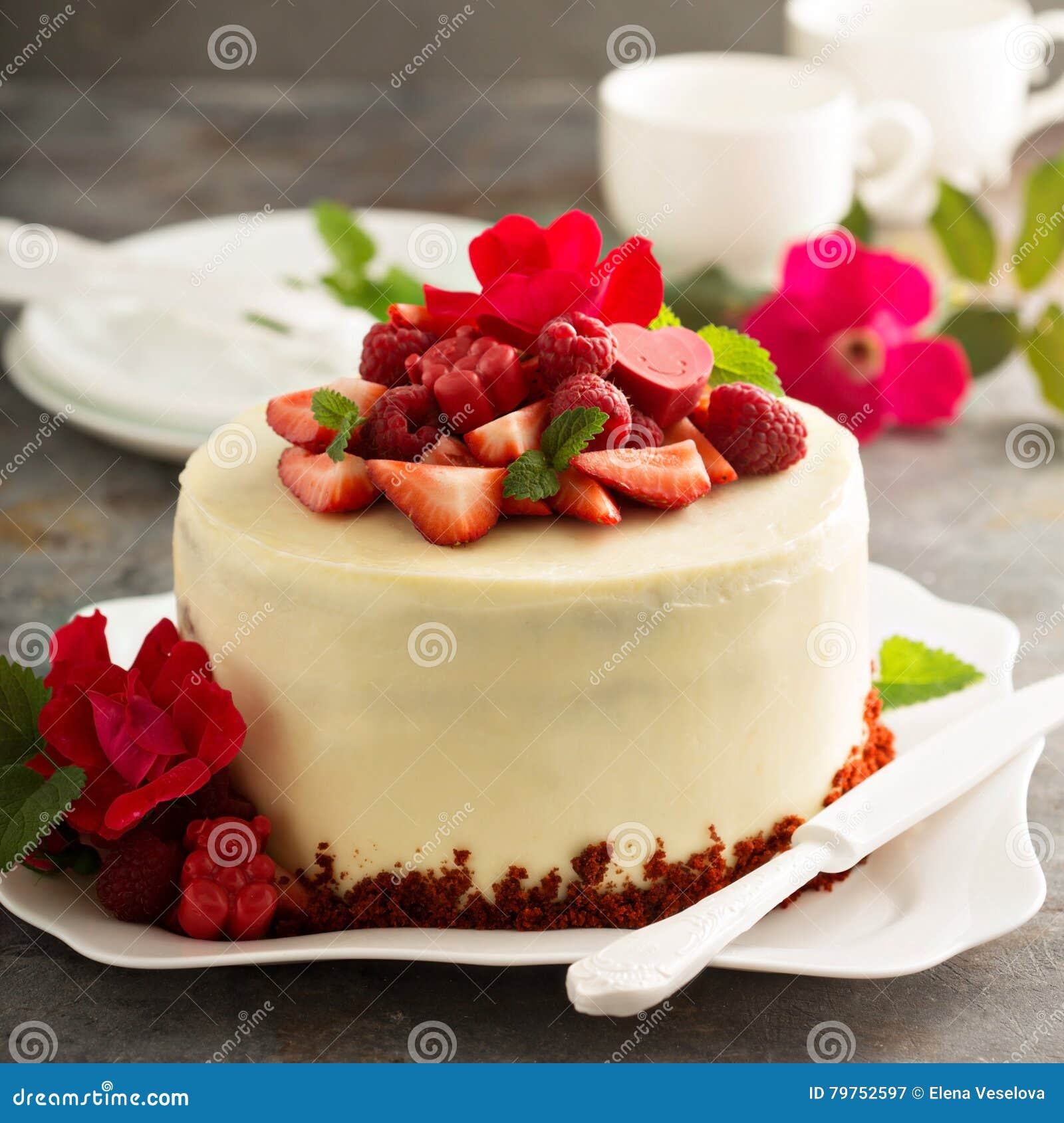 Red Velvet Cake Decorated with Strawberry Stock Image - Image of ...