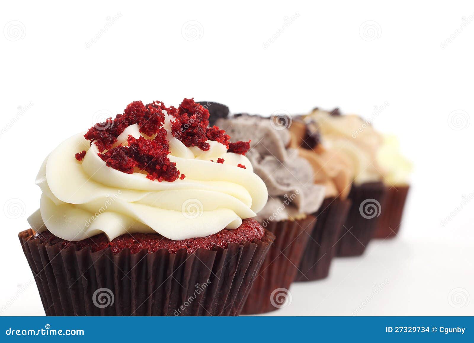 Red Velvet Cupcake in a Row Stock Photo - Image of ideal, multipal ...