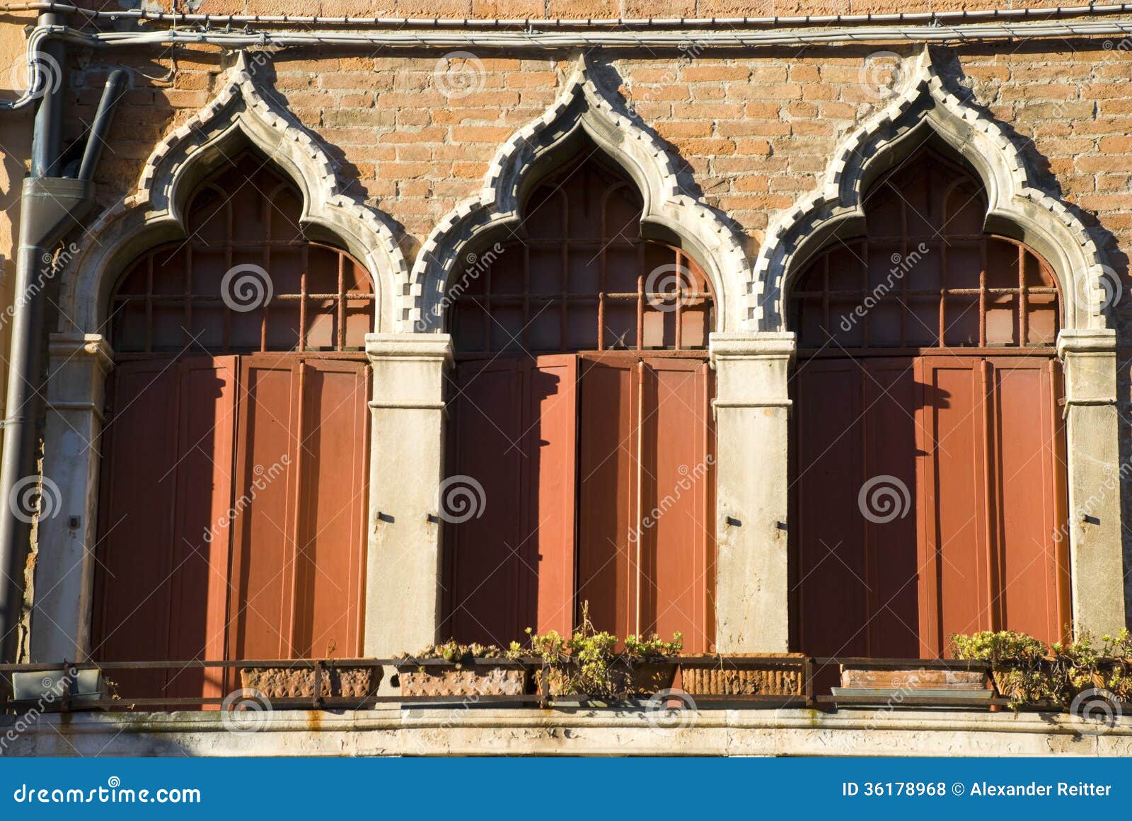Red Venetian Windows, Italy Stock Photo - Image of italy, outdoor: 36178968