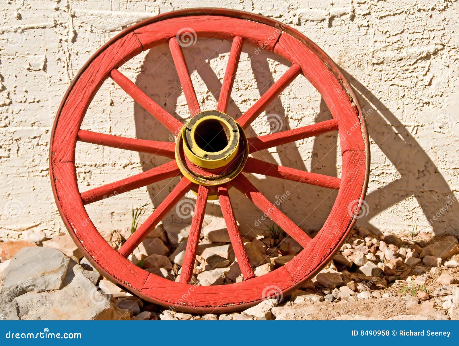Red Wagon Wheel Picture. Image: 8490958