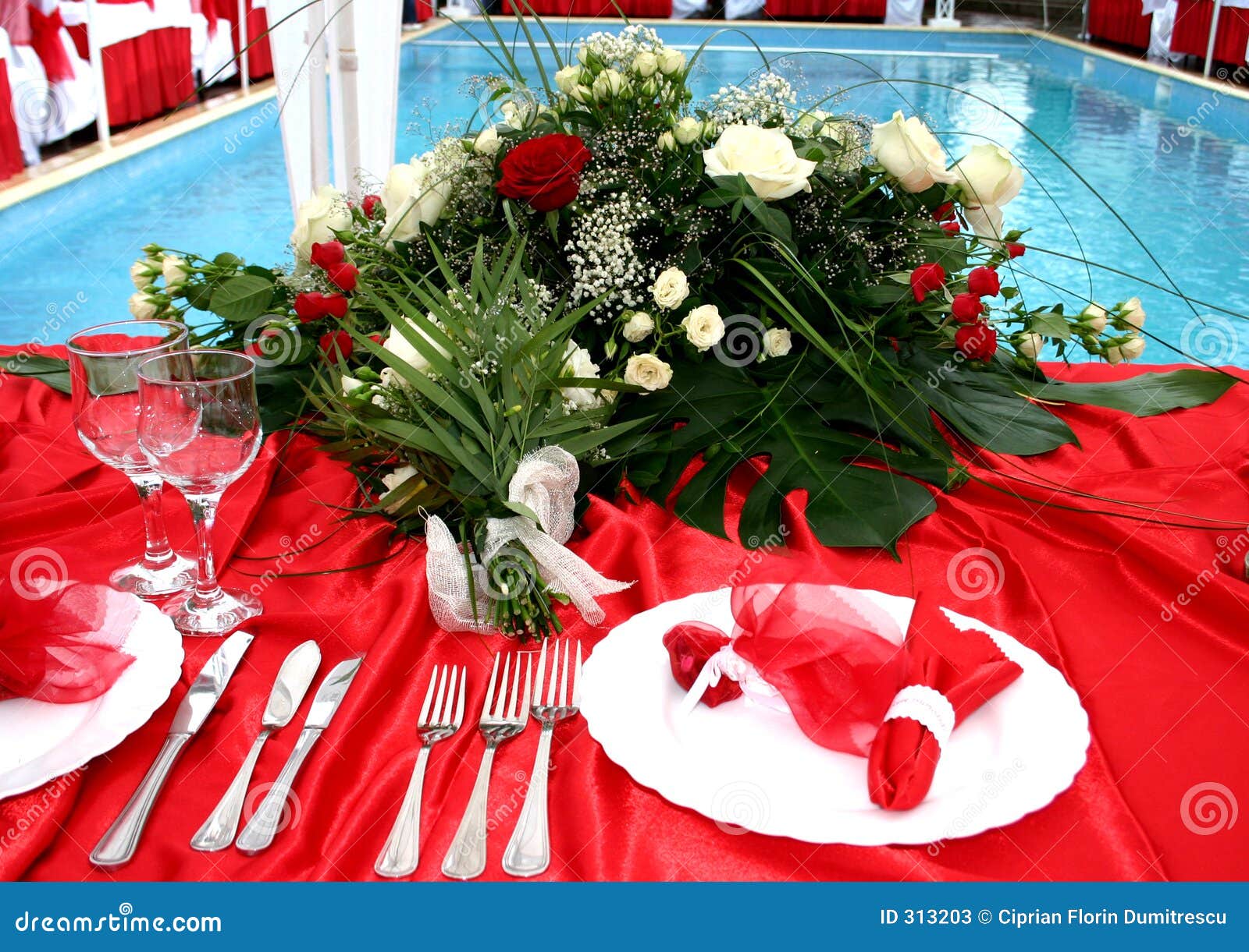 Red Wedding Table stock image. Image of table, arangement - 313203