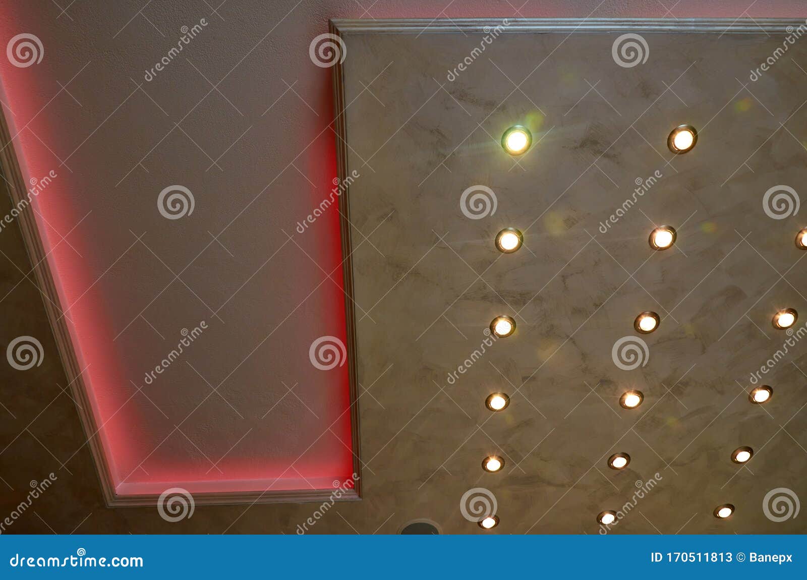 Modern ceiling lights stock image. Image of shine, architecture - 170511813