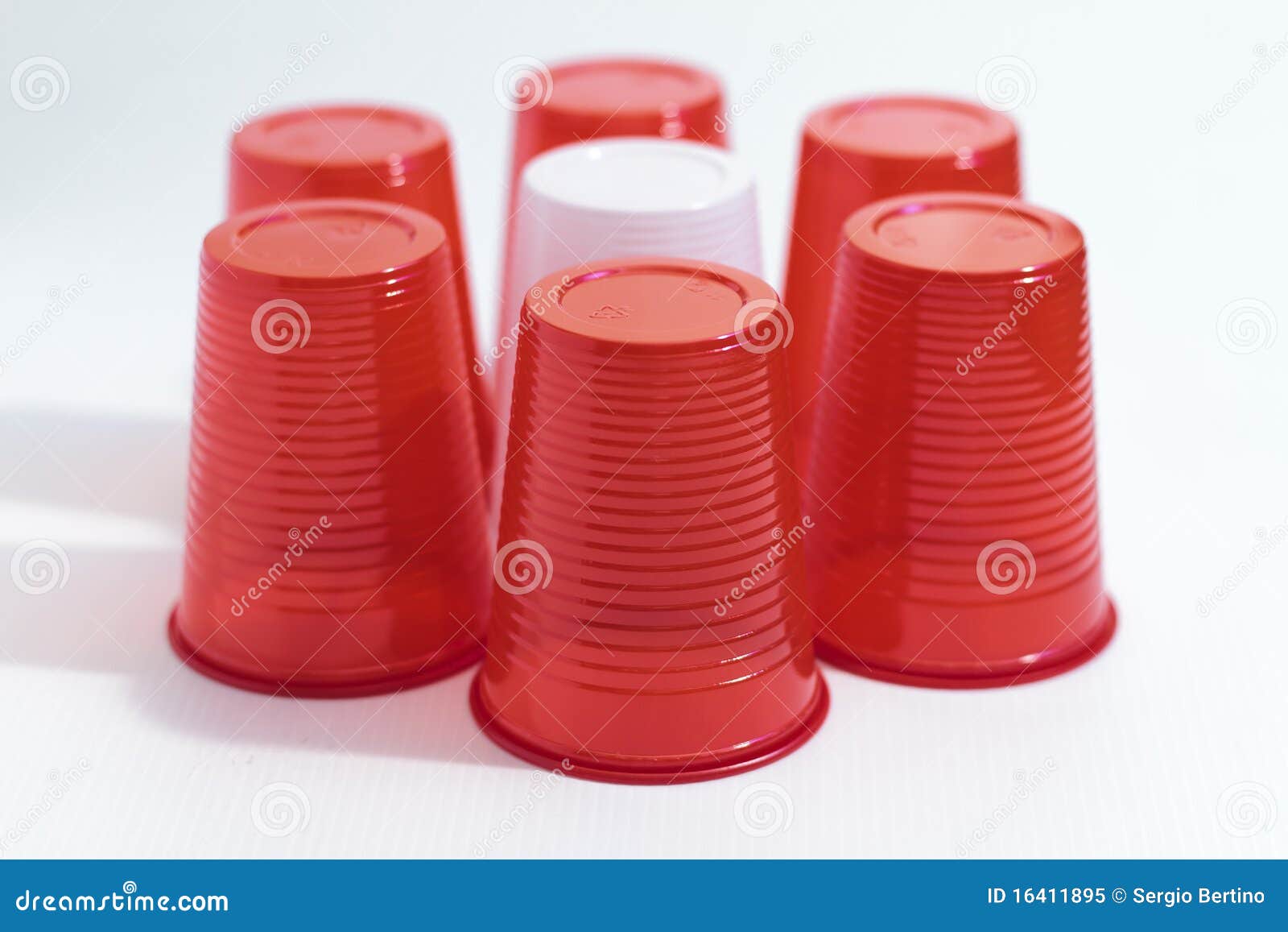 Red and white plastic cups stock image. Image of shape - 16411895